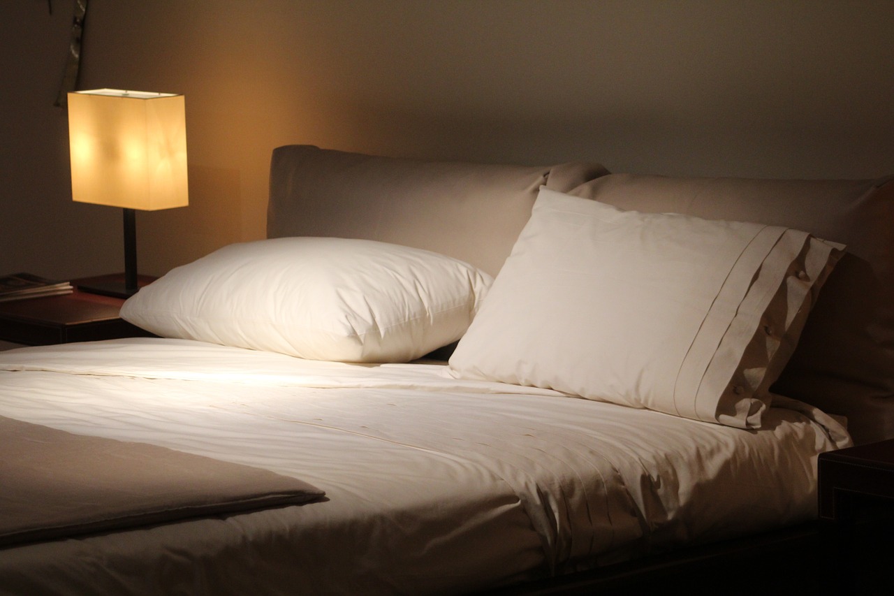 Sweet Dreams: Strategies for Cultivating a More Restful Sleep – AcademEase